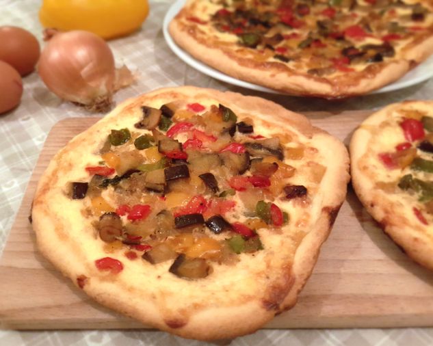 Zeleninový pizza koláč z maslového cesta (recept) | Gastro-tipy.SK