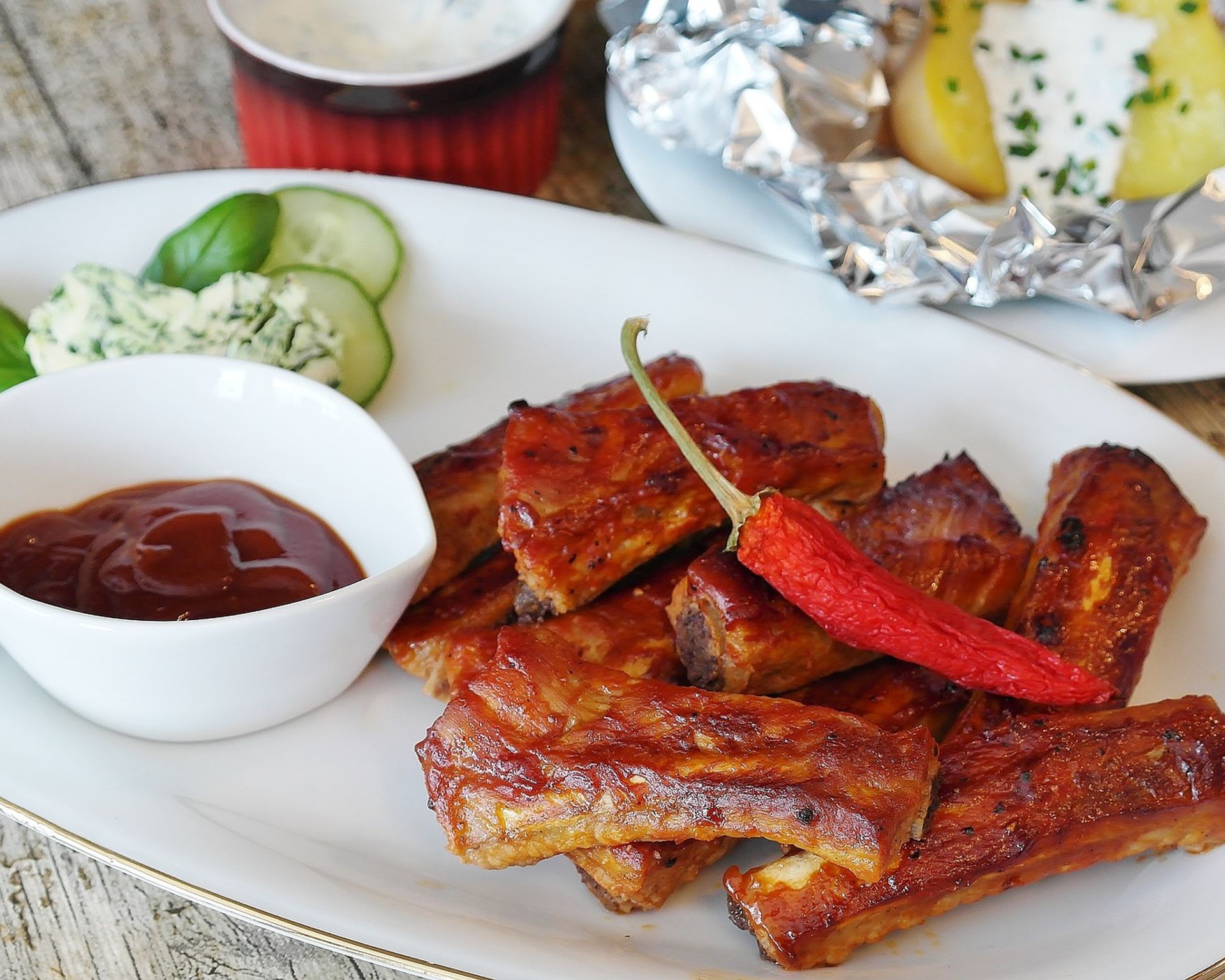 Grilované bravčové rebrá (recept) | Gastro-tipy.SK