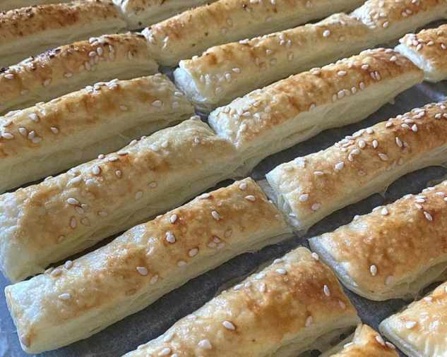 Slané tyčinky z lístkového cesta (recept) | Gastro-tipy.SK