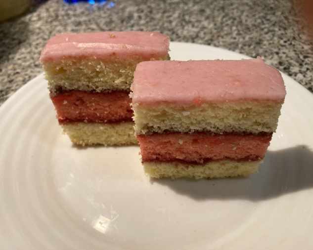 Punčové rezy (recept) | Gastro-tipy.SK