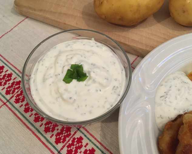 Cesnakovo-jogurtový dresing (recept) | Gastro-tipy.SK