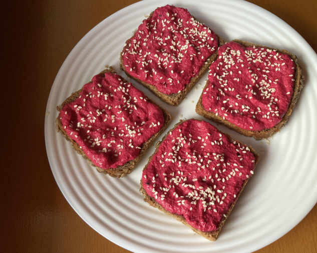 Cviklová pomazánka (recept) | Gastro-tipy.SK