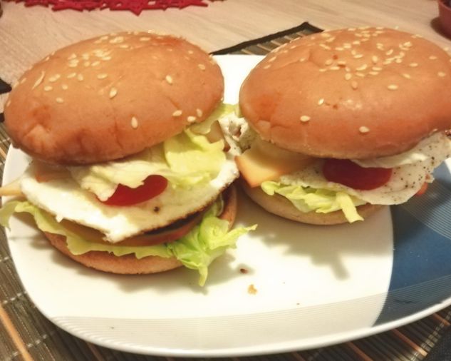 Bezmäsitý veggie burger (recept) | Gastro-tipy.SK